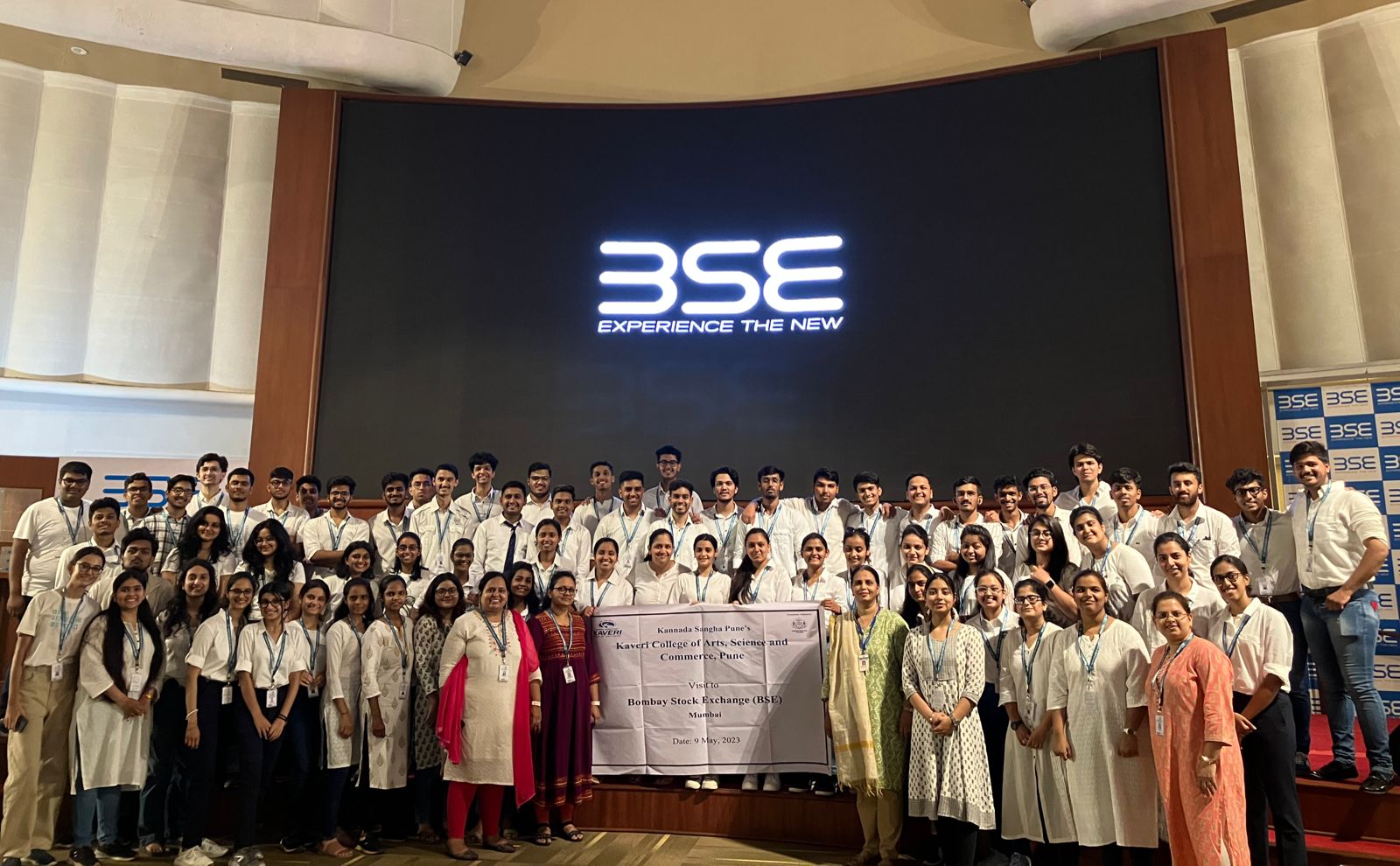 Field Visit to Bombay Stock Exchange (BSE) - Kaveri College - Best ...