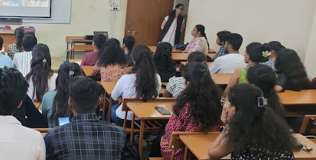 A Career guidance Session for Female Students in BFSI Sector - Kaveri College of Arts, Science ...